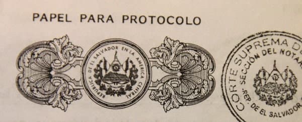 Diferencia De Un Documento Elaborado Por Un Consulado De El Salvador Y ...